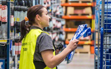 Software voor farmaceutische en chemische industrie - Mecalux.nl